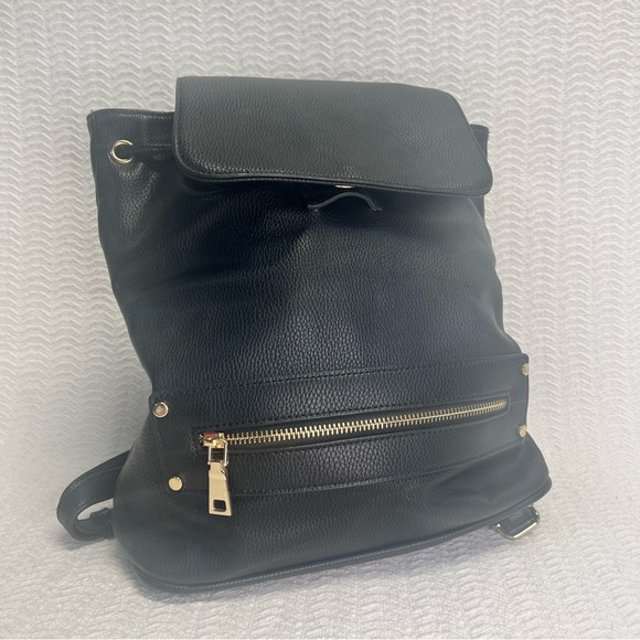 La Diva | Bags | La Diva Black Faux Leather Backpack Adjustable Straps ...